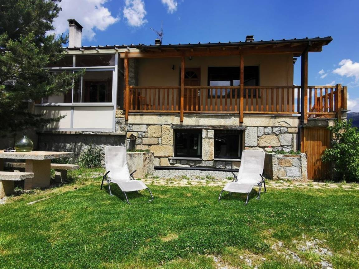 85 M² Gîte ∙ 3 Chambres ∙ 6 Personnes - Puyvalador