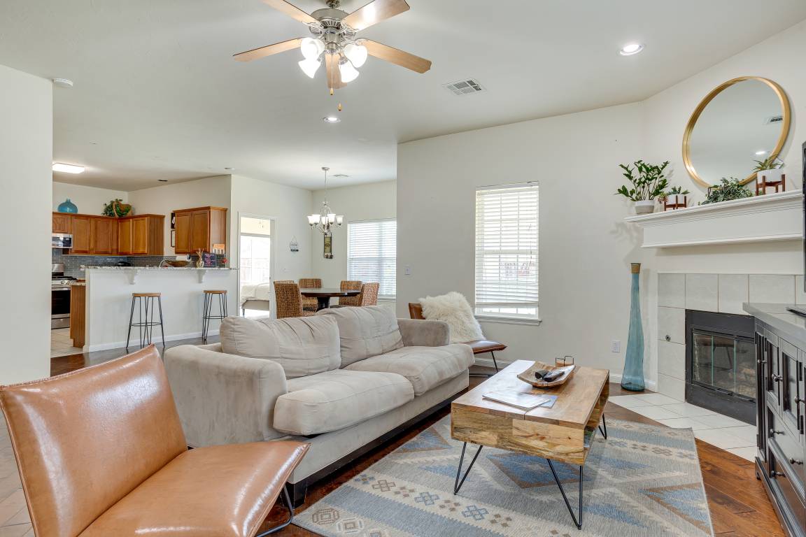 147 M² Apartment ∙ 2 Bedrooms ∙ 8 Guests - Midwest City, OK