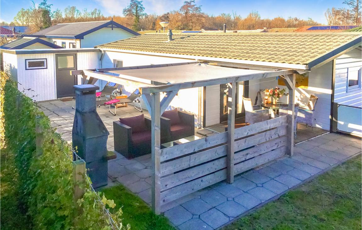 61 M² Ferienhaus ∙ 2 Schlafzimmer ∙ 4 Gäste - Bruinisse