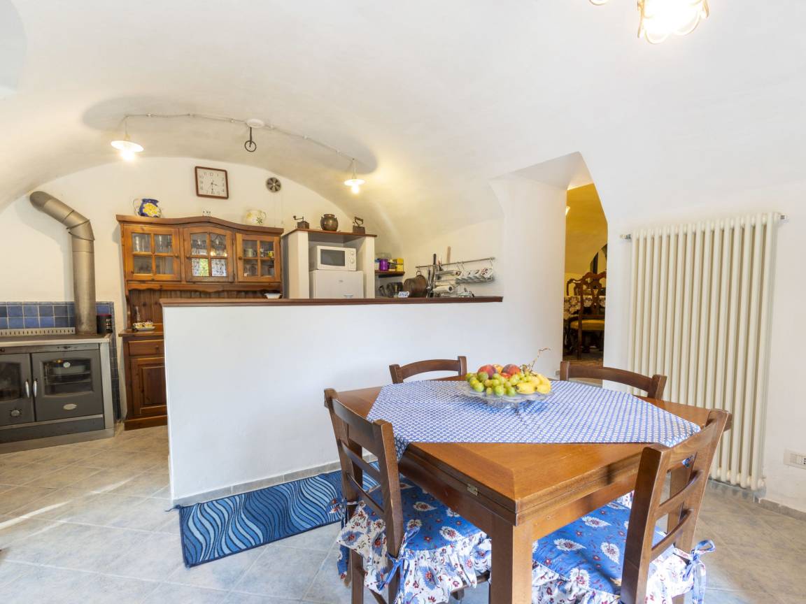 100 M² Apartment ∙ 1 Bedroom ∙ 4 Guests - Chiesa in Valmalenco