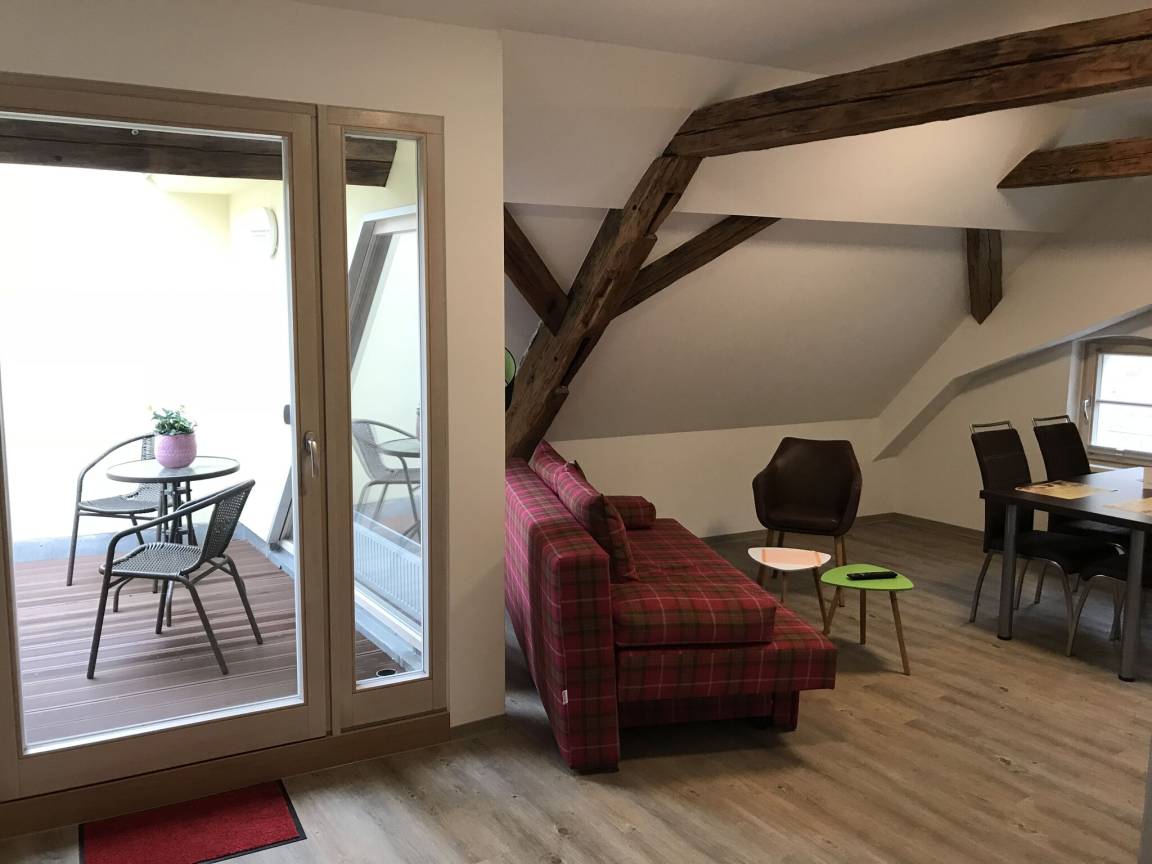 65 M² Ferienwohnung ∙ 2 Schlafzimmer ∙ 6 Gäste - Görlitz
