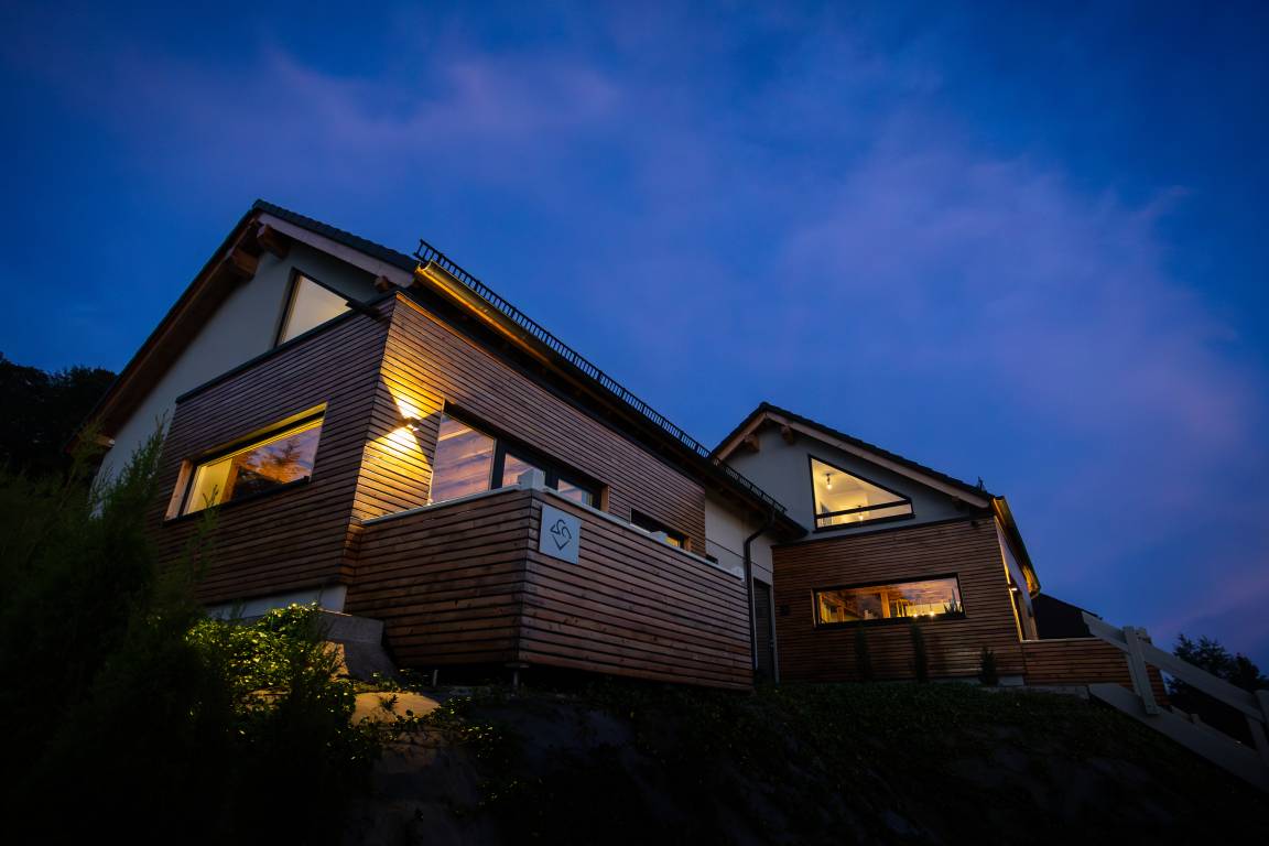 130 M² Chalet ∙ 3 Bedrooms ∙ 6 Guests - Winterberg