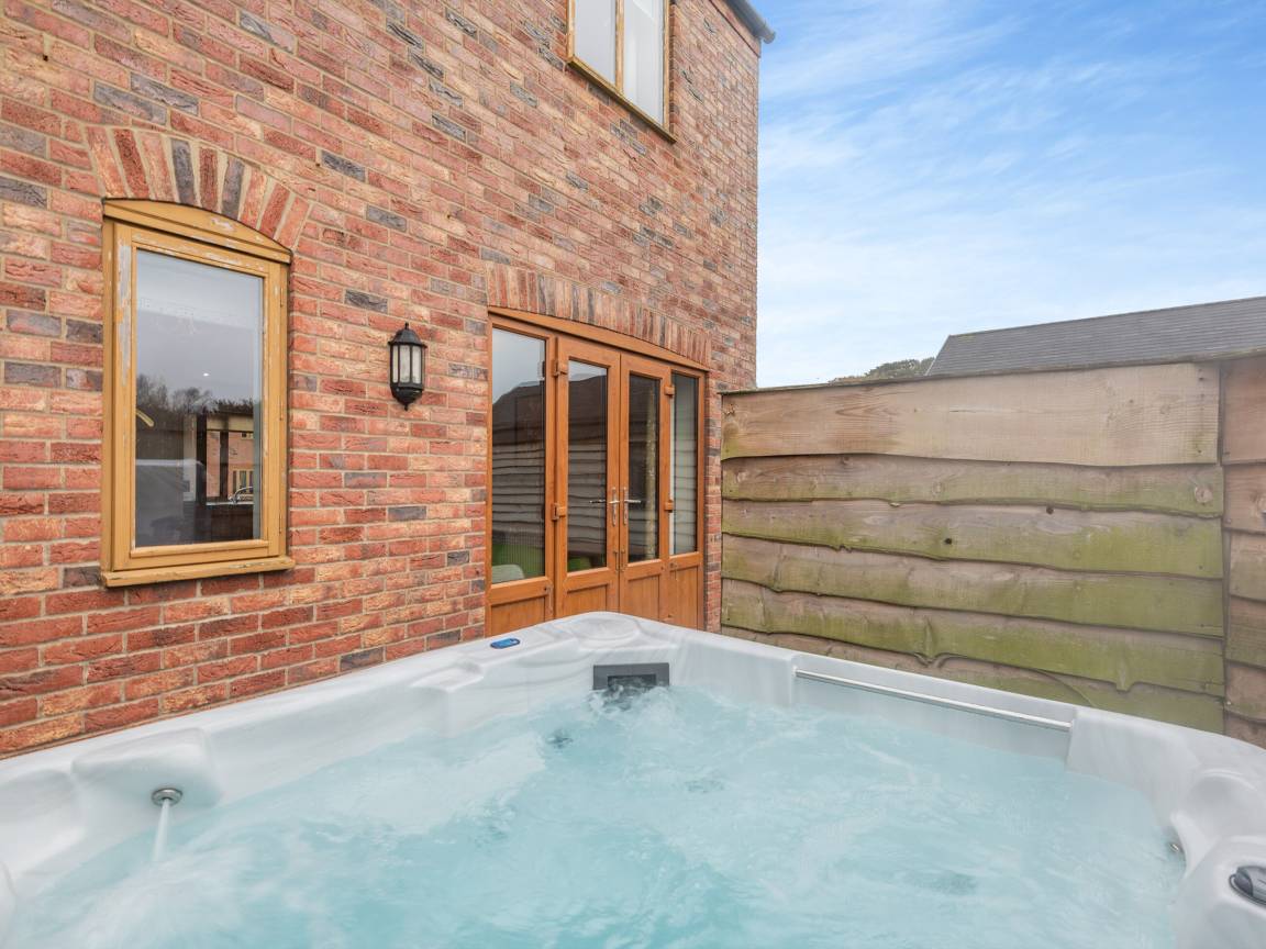 Cottage ∙ 2 Bedrooms ∙ 5 Guests - Lincolnshire