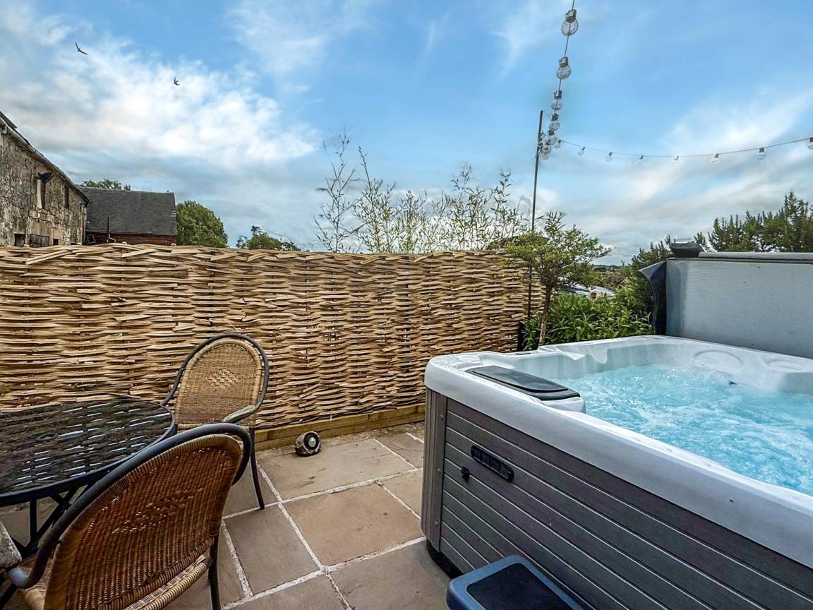 Cottage ∙ 2 Bedrooms ∙ 4 Guests - Staffordshire