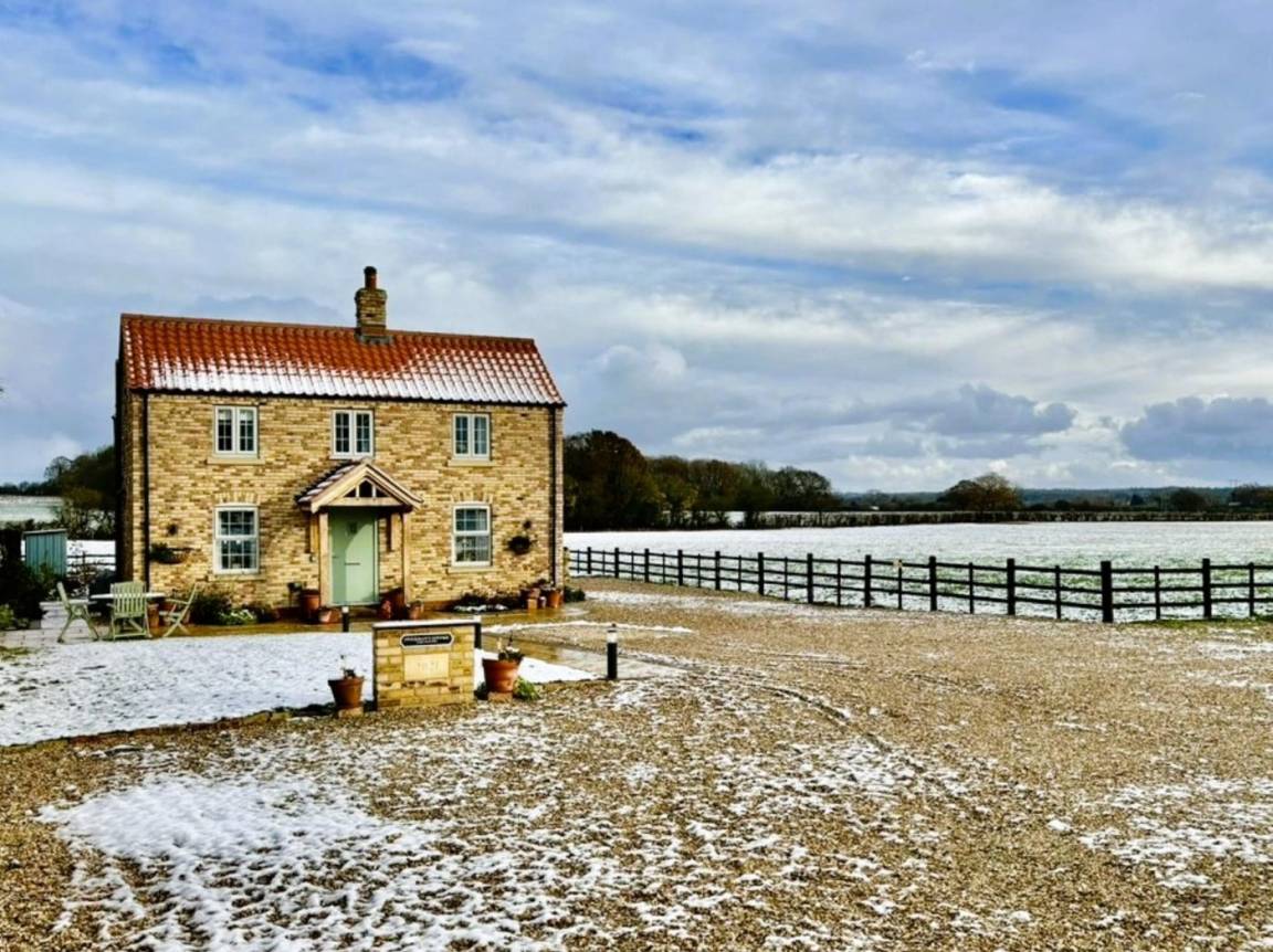 Cottage ∙ 2 Bedrooms ∙ 4 Guests - Woodhall Spa