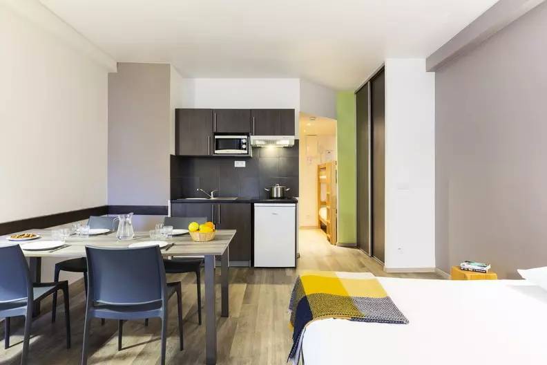 20 M² Studio ∙ 1 Chambre ∙ 4 Personnes - Saint-François-Longchamp