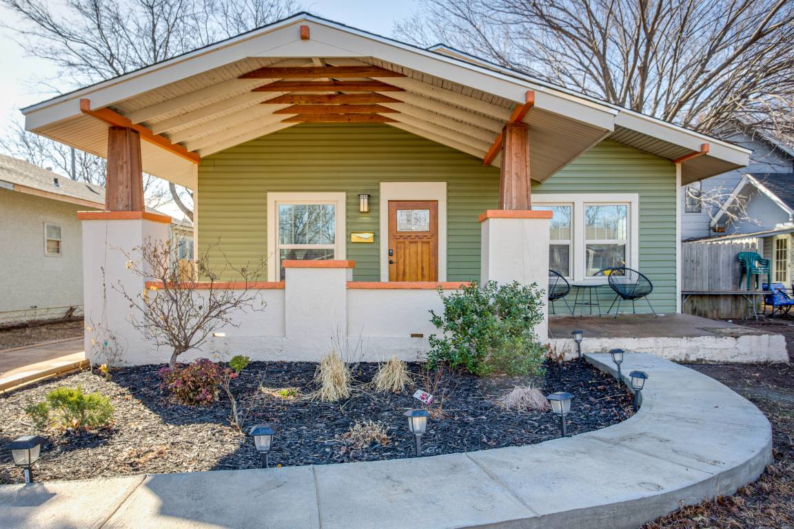 100 M² House ∙ 2 Bedrooms ∙ 5 Guests - Lawton, OK