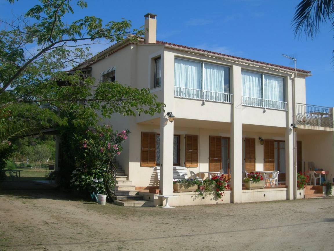 50 M² Villa ∙ 2 Chambres ∙ 5 Personnes - Calvi