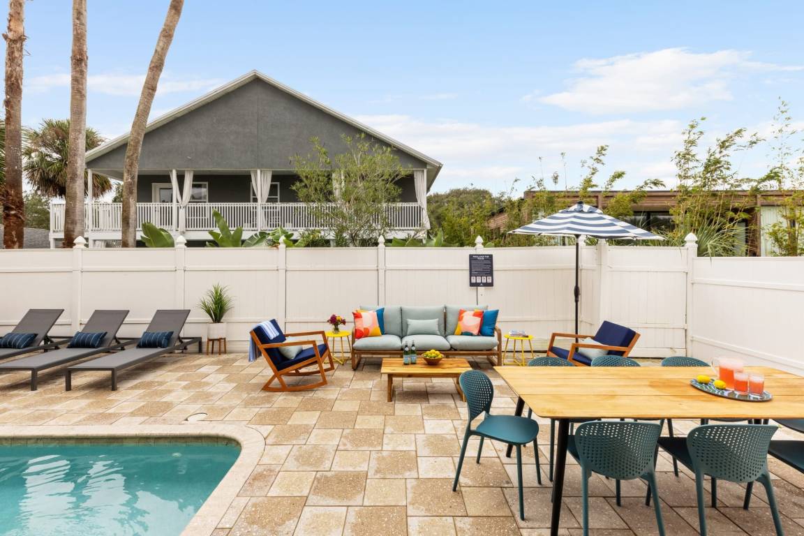 380 M² Talo ∙ 7 Makuuhuonetta ∙ 18 Vierasta - St. Augustine, FL