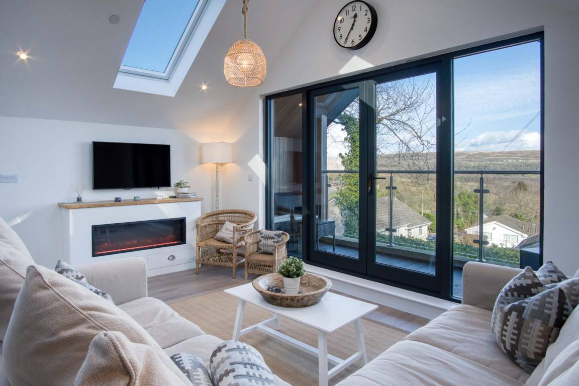 90 M² Cottage ∙ 3 Bedrooms ∙ 8 Guests - Llangennith