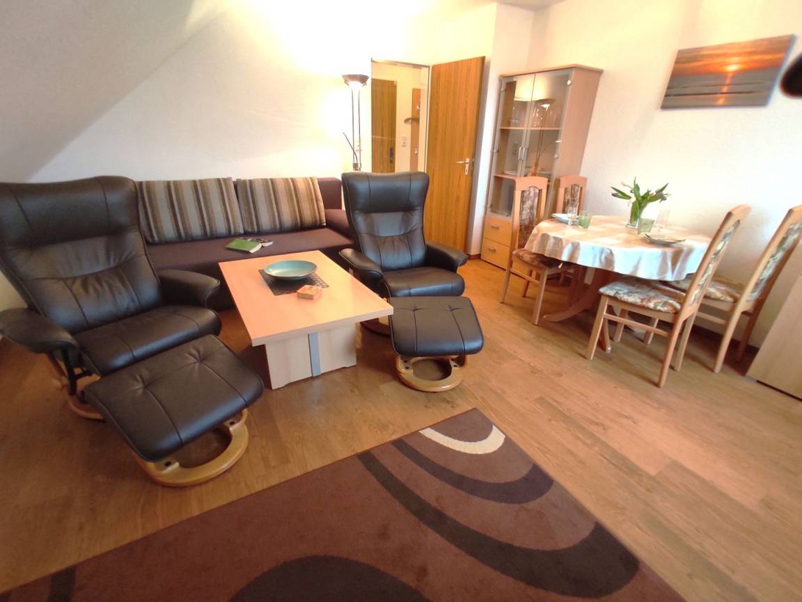 44 M² Ferienwohnung ∙ 1 Schlafzimmer ∙ 2 Gäste - Westerdeichstrich