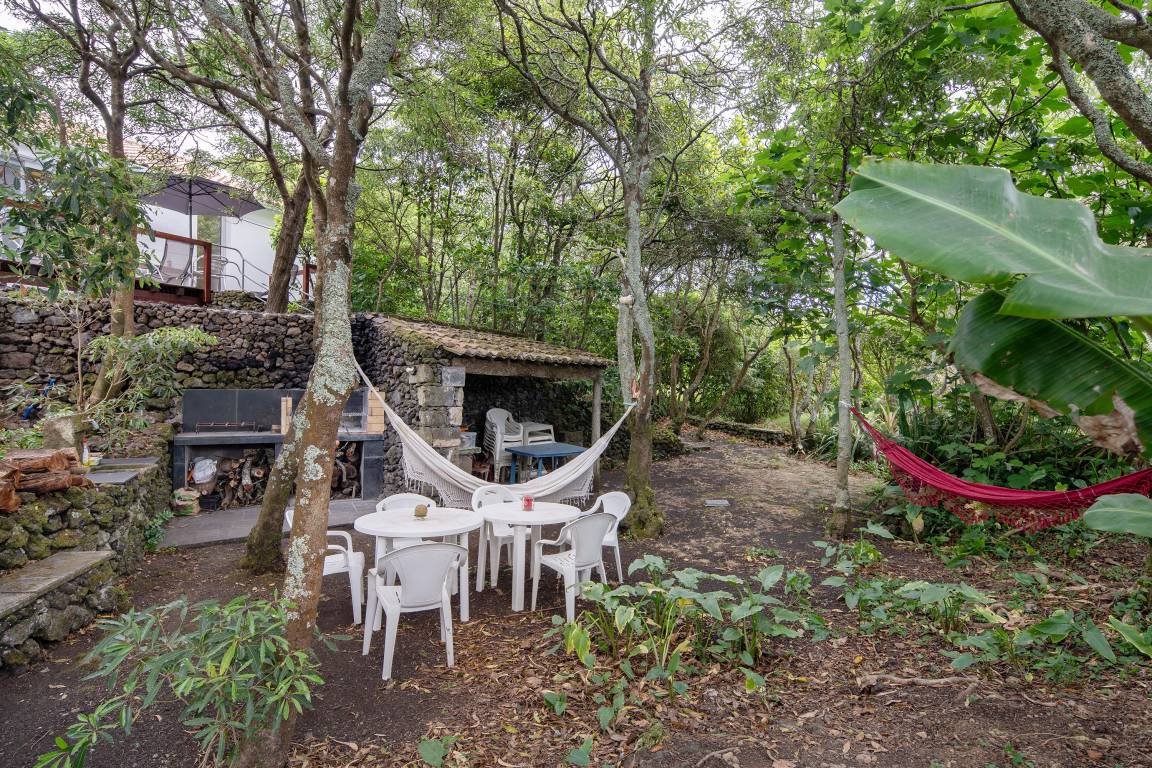 100 M² House ∙ 2 Bedrooms ∙ 4 Guests - Ponta Delgada
