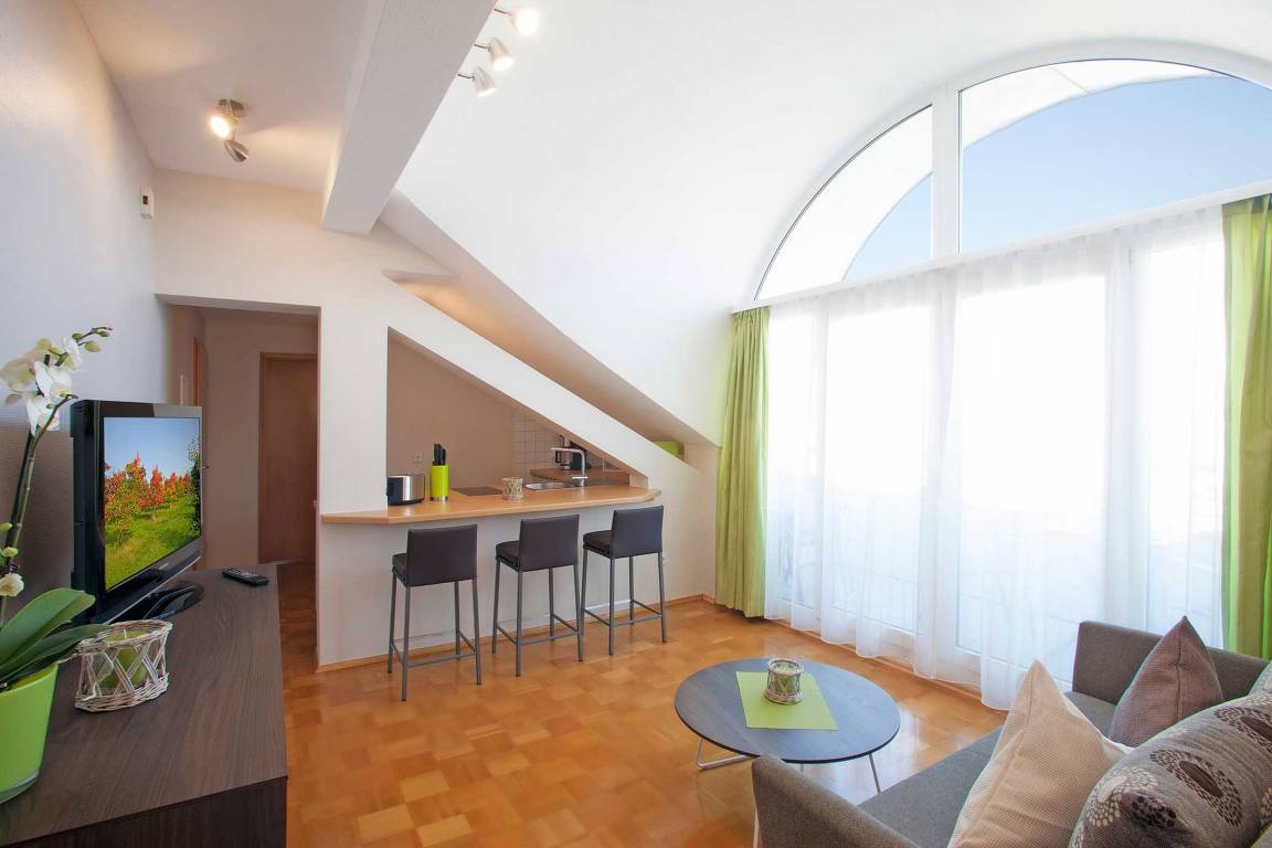 45 M² Ferienwohnung ∙ 1 Schlafzimmer ∙ 3 Gäste - Wasserburg (Bodensee)