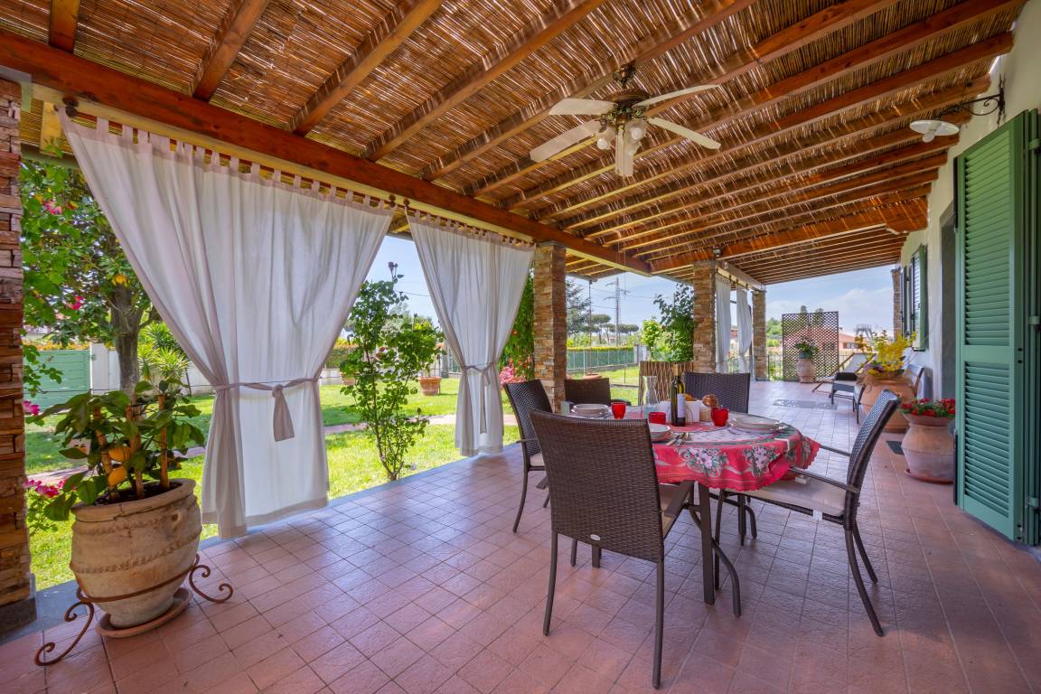 150 M² Villa ∙ 4 Chambres ∙ 5 Personnes - Forte dei Marmi