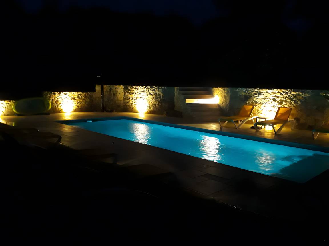 53 M² Ferienhaus ∙ 2 Schlafzimmer ∙ 3 Gäste - Montauroux