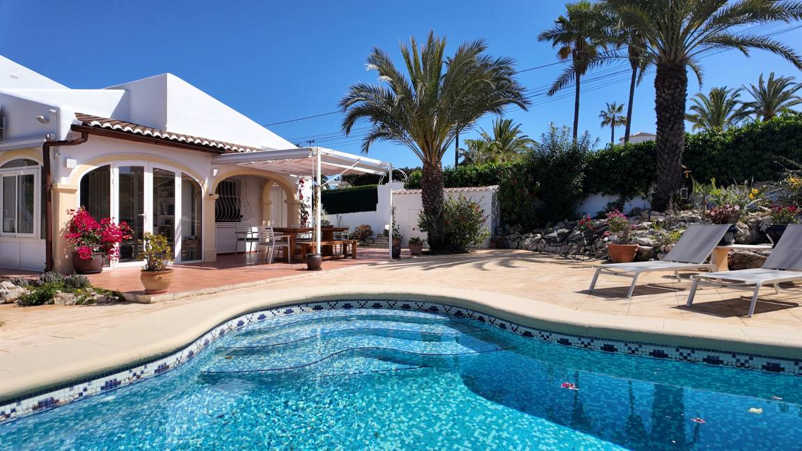 140 M² Villa ∙ 4 Habitaciones ∙ 8 Huéspedes - Xàbia