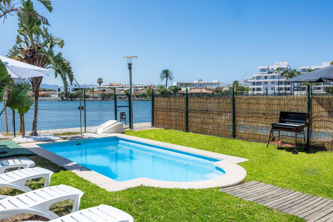 120 M² Villa ∙ 3 Habitaciones ∙ 5 Huéspedes - Alcudia