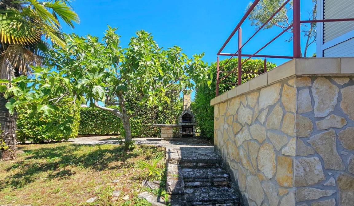 70 M² Ferienhaus ∙ 3 Schlafzimmer ∙ 6 Gäste - Novigrad