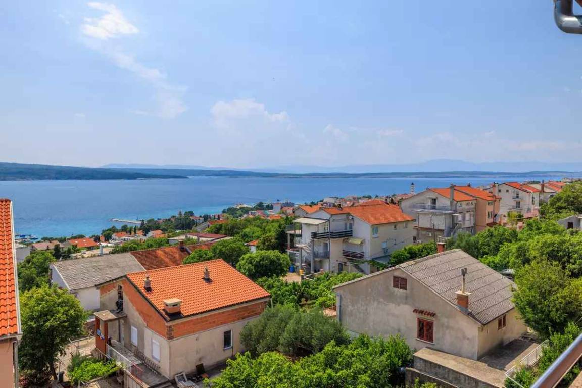 100 M² Apartment ∙ 4 Bedrooms ∙ 8 Guests - Crikvenica