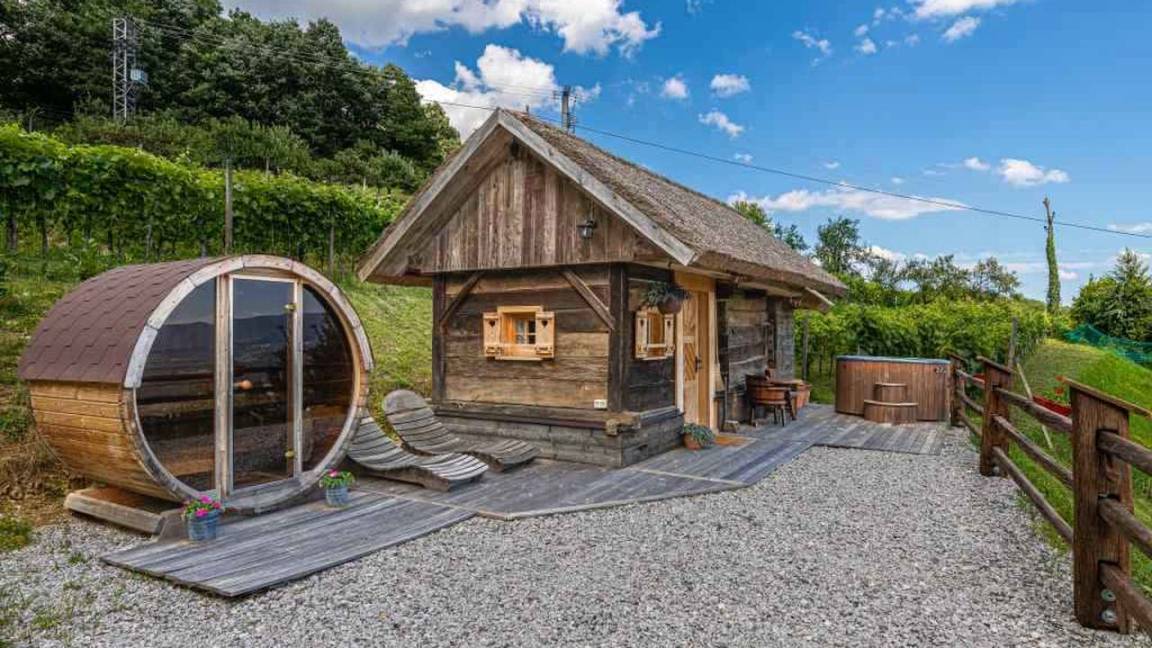 20 M² Apartment ∙ 1 Bedroom ∙ 2 Guests - Novo mesto