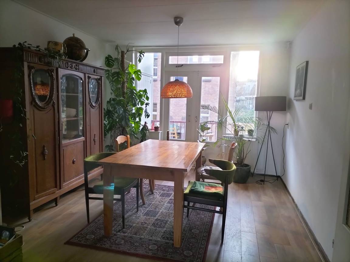 92 M² Apartamento ∙ 2 Habitaciones ∙ 4 Huéspedes - Ámsterdam