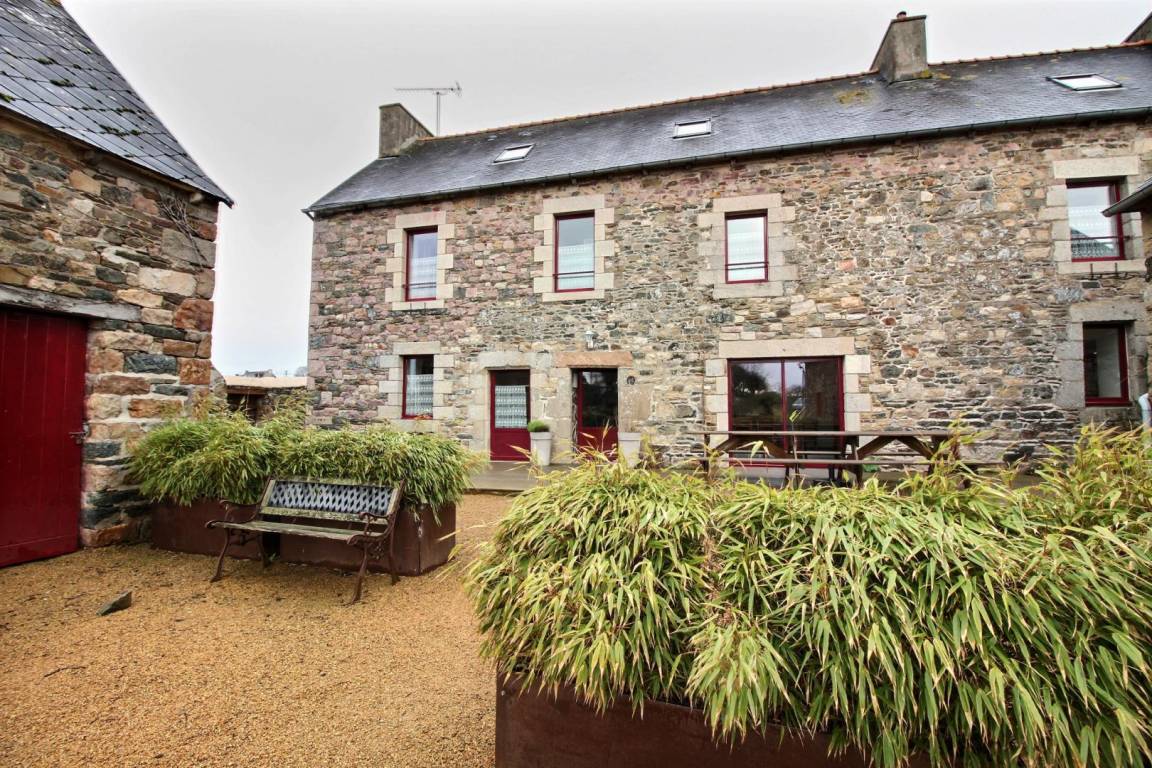 170 M² Gîte ∙ 4 Chambres ∙ 6 Personnes - Paimpol