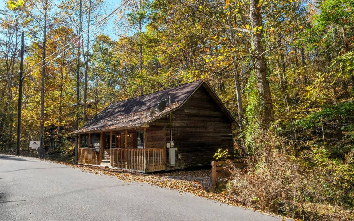 93 M² Cabaña ∙ 1 Habitación ∙ 4 Huéspedes - Pigeon Forge