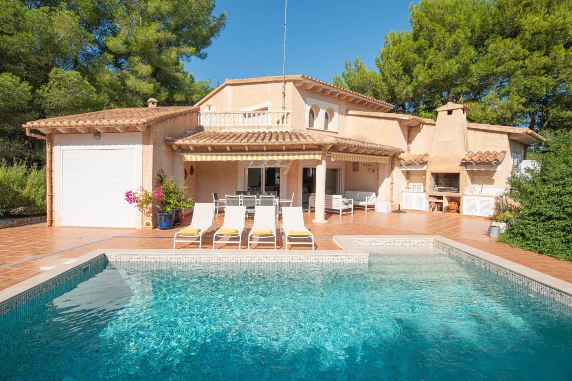 100 M² Mökki ∙ 4 Makuuhuonetta ∙ 8 Vierasta - Mallorca