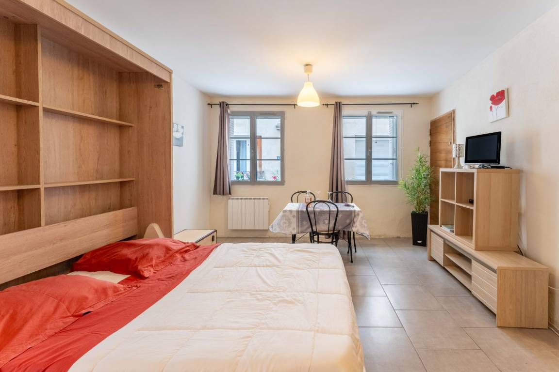 32 M² Studio Flat ∙ 1 Bedroom ∙ 3 Guests - Bédoin