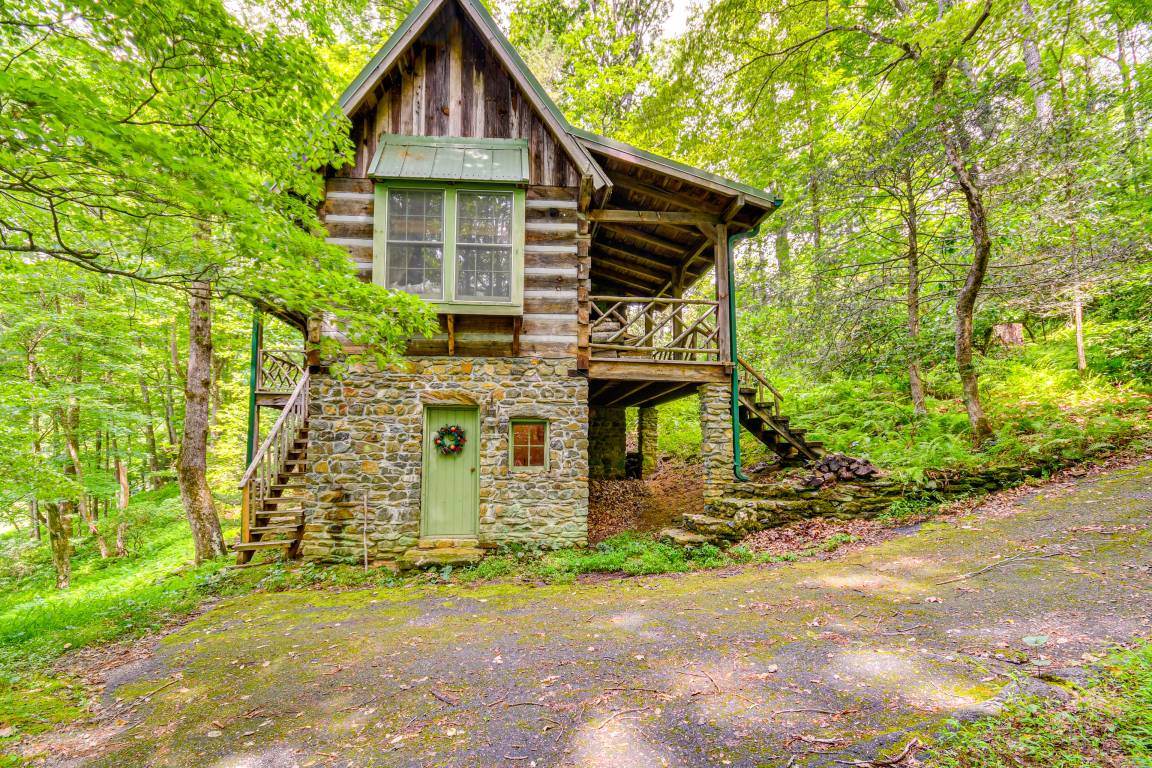 132 M² House ∙ 4 Bedrooms ∙ 10 Guests - Mount Mitchell State Park, Burnsville