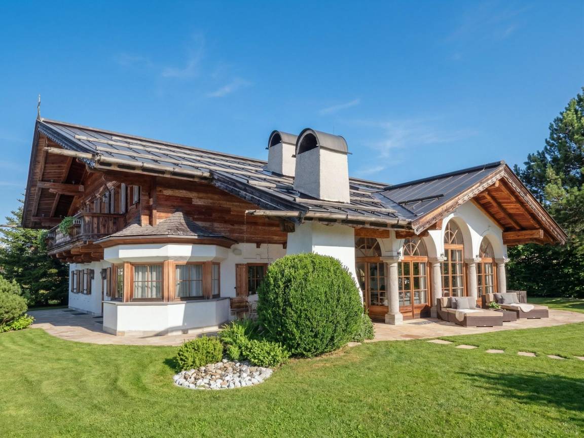 600 M² Chalet ∙ 5 Schlafzimmer ∙ 14 Gäste - Tirol