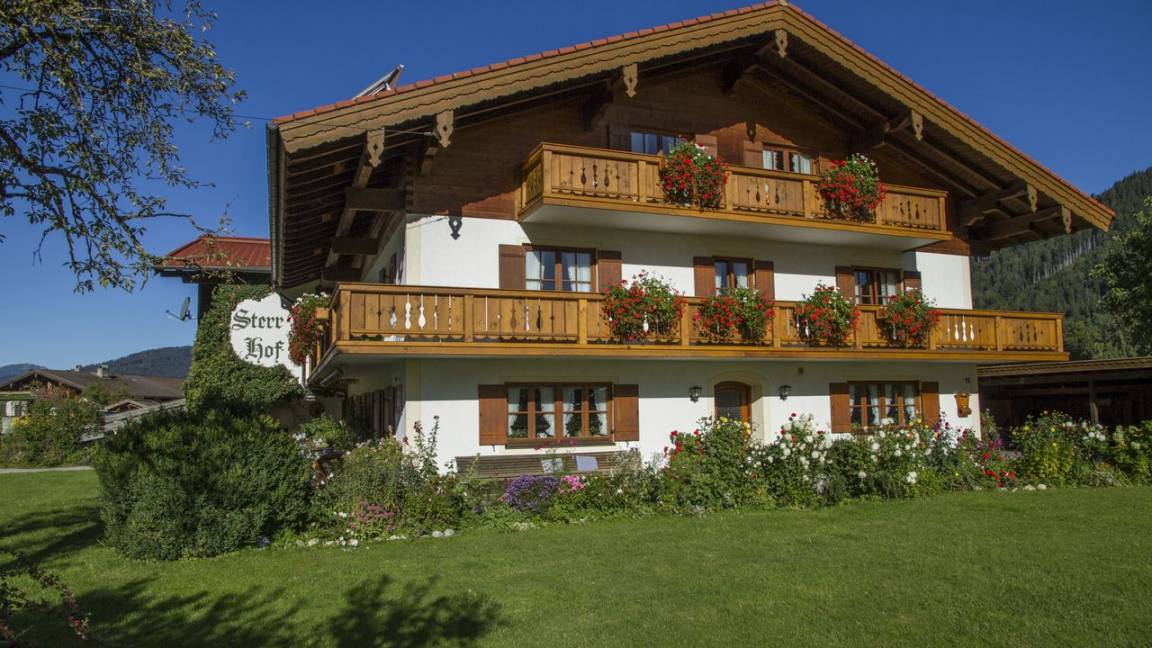 82 M² Apartment ∙ 2 Bedrooms ∙ 4 Guests - Inzell