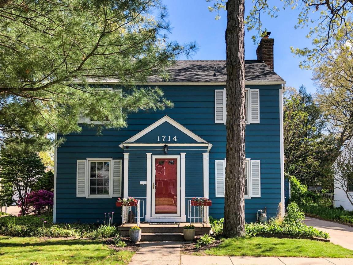 162 M² House ∙ 3 Bedrooms ∙ 9 Guests - South Bend, IN