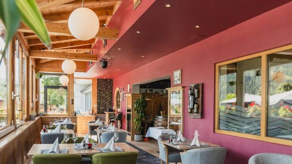 24 M² Hotel ∙ 1 Slaapkamer ∙ 2 Gasten - Obertraun