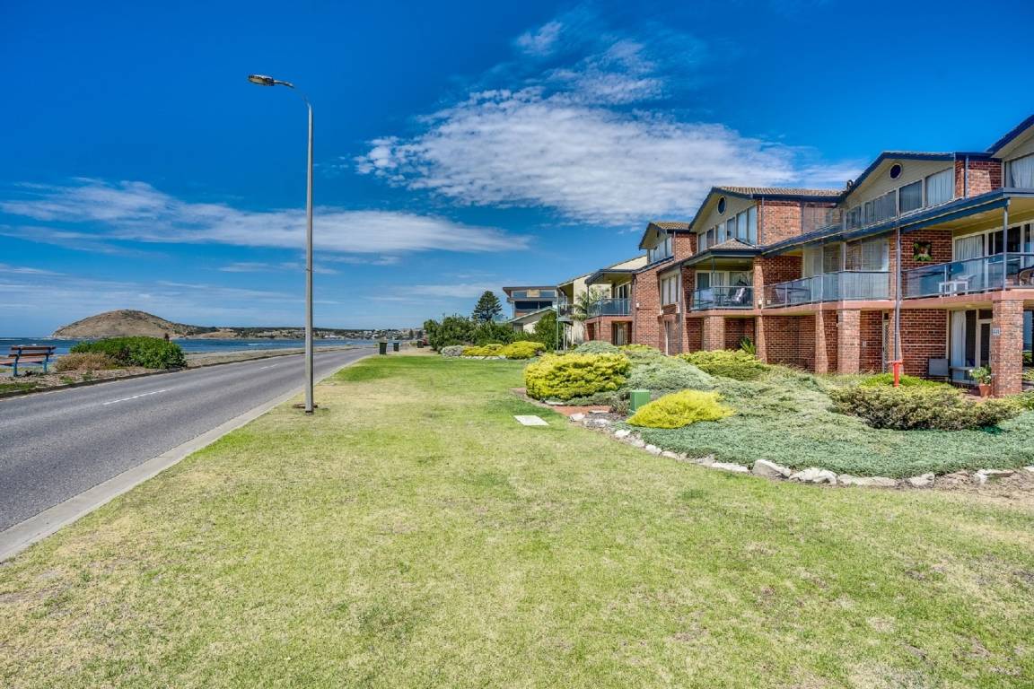 59 M² Apartment ∙ 3 Bedrooms ∙ 5 Guests - Victor Harbor