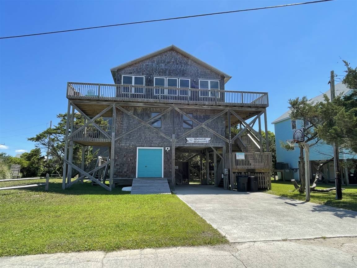 Cottage ∙ 3 Bedrooms ∙ 6 Guests - Hatteras, NC