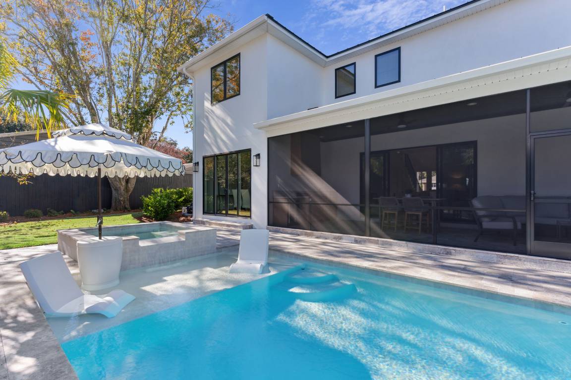 307 M² House ∙ 6 Bedrooms ∙ 14 Guests - Jekyll Island, GA