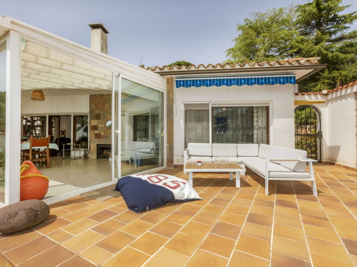 90 M² Casa ∙ 3 Habitaciones ∙ 8 Huéspedes - Tossa de Mar