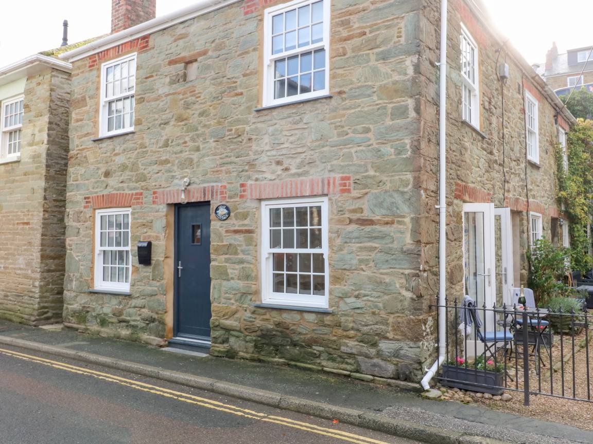 Cottage ∙ 2 Bedrooms ∙ 4 Guests - Torcross