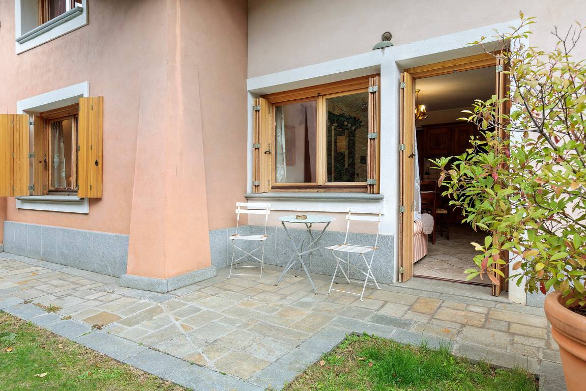 60 M² Appartement ∙ 2 Chambres ∙ 5 Personnes - Aoste