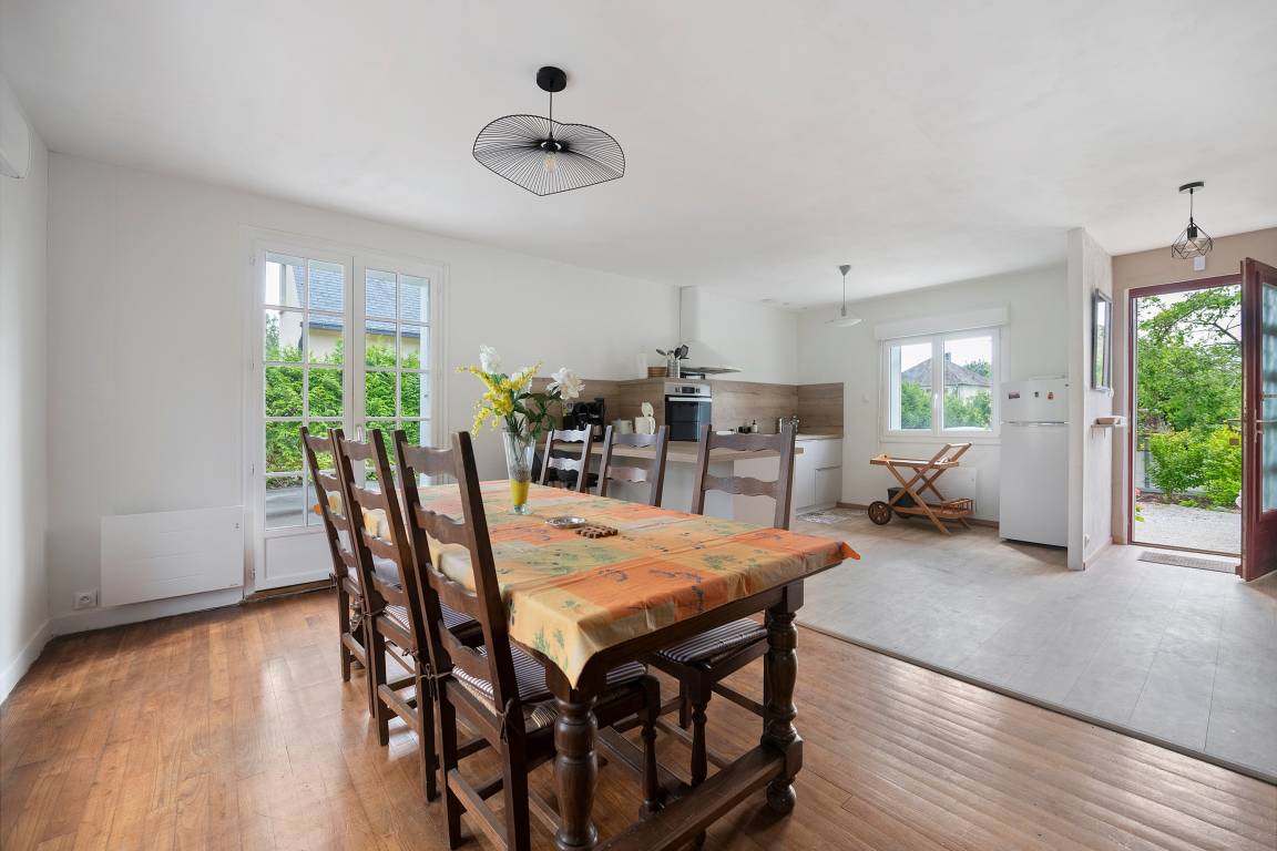 100 M² Villa ∙ 3 Bedrooms ∙ 5 Guests - Jullouville