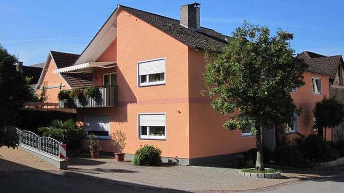 53 M² Apartment ∙ 1 Bedroom ∙ 4 Guests - Herbolzheim