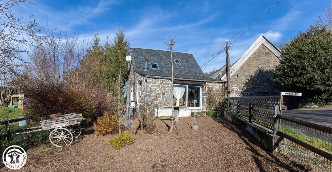 65 M² Gîte ∙ 2 Chambres ∙ 4 Personnes - La Bourboule