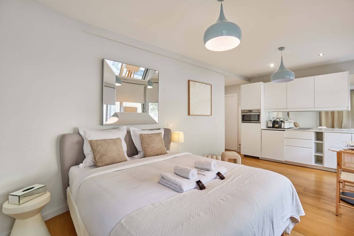 22 M² Apartment ∙ 2 Guests - Eiffel Tower - Paris
