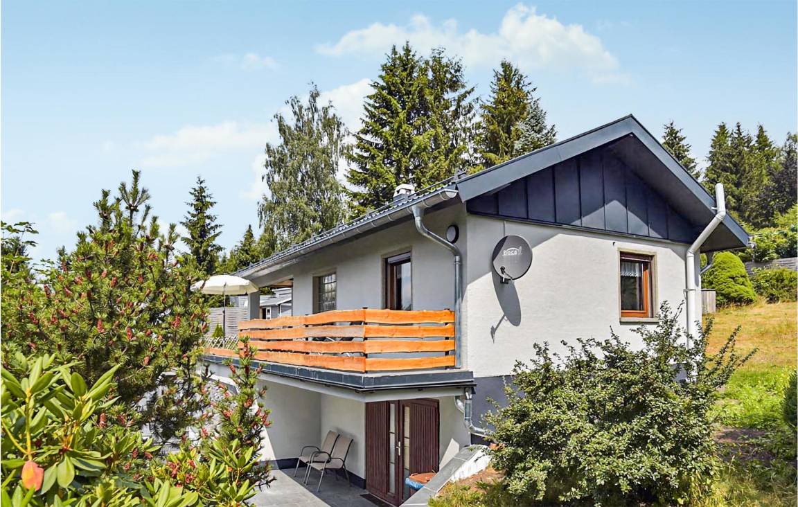 50 M² Ferienhaus ∙ 2 Schlafzimmer ∙ 4 Gäste - Suhl