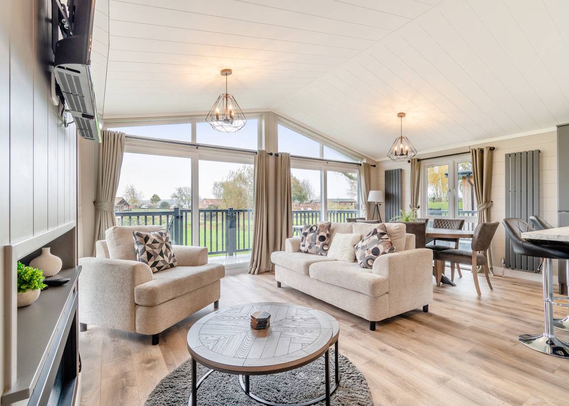 Chalet ∙ 2 Bedrooms ∙ 4 Guests - Newark-on-Trent