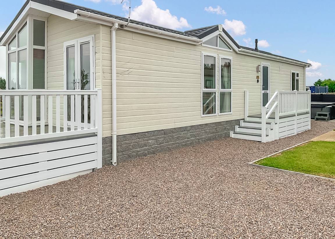 Chalet ∙ 2 Bedrooms ∙ 4 Guests - Aberdeenshire