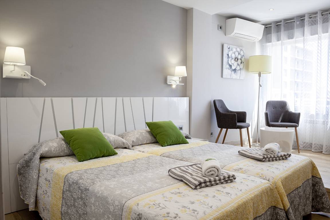 Ferienwohnung ∙ 2 Schlafzimmer ∙ 1 Gast - León