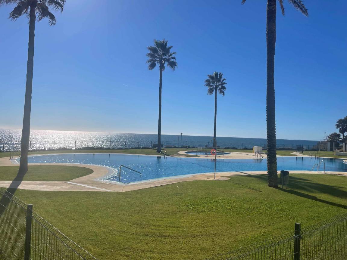 85 M² Apartment ∙ 2 Bedrooms ∙ 6 Guests - Calahonda