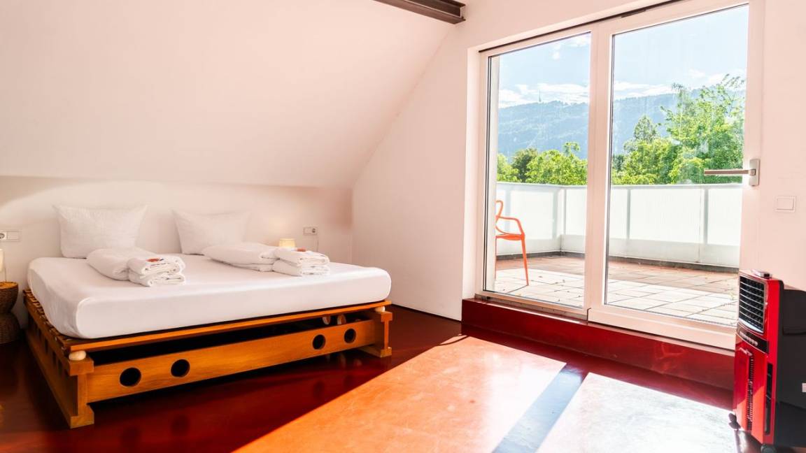 65 M² Apartment ∙ 2 Guests - Bregenz